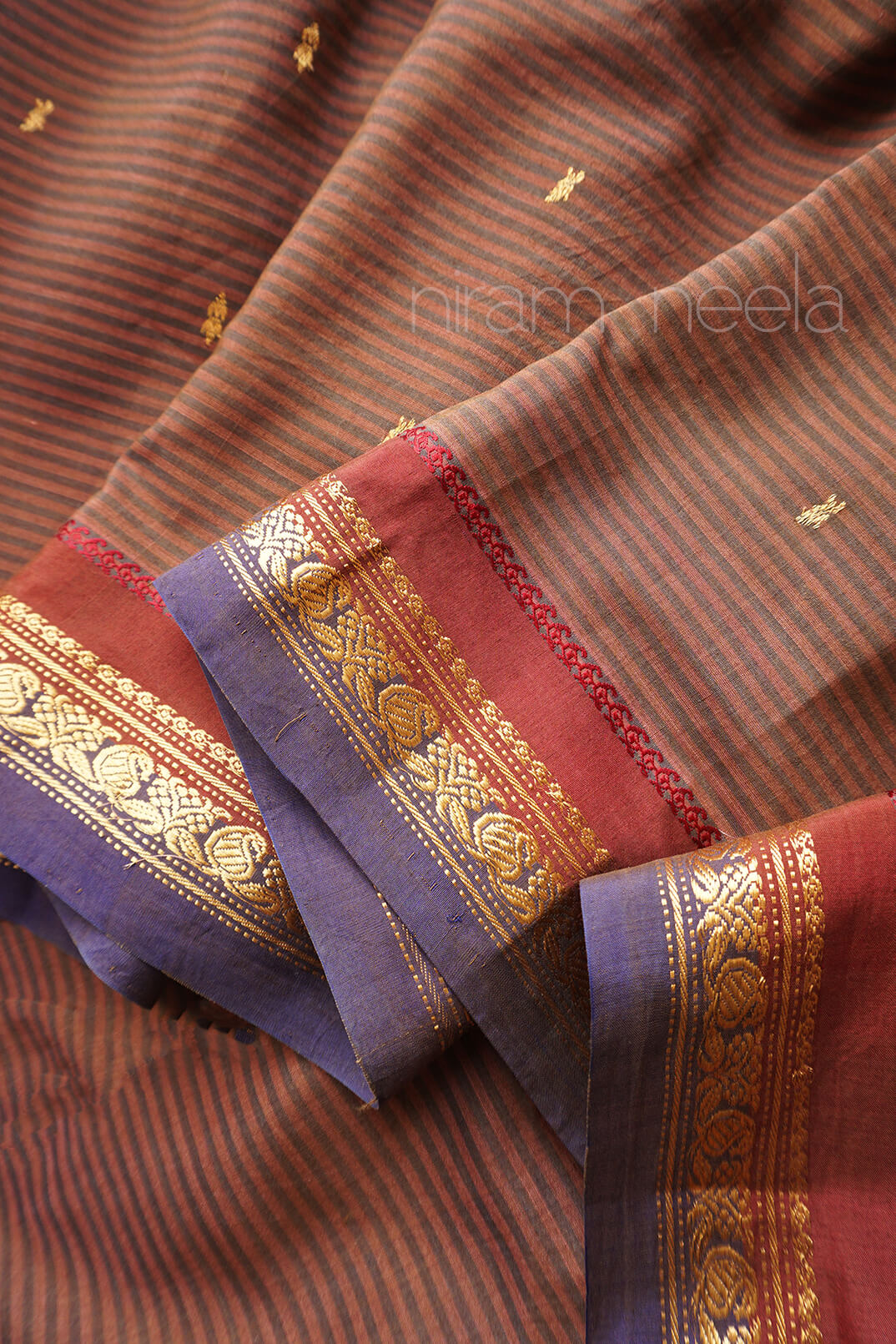 Pre-loved Sarees | Niram Neela
